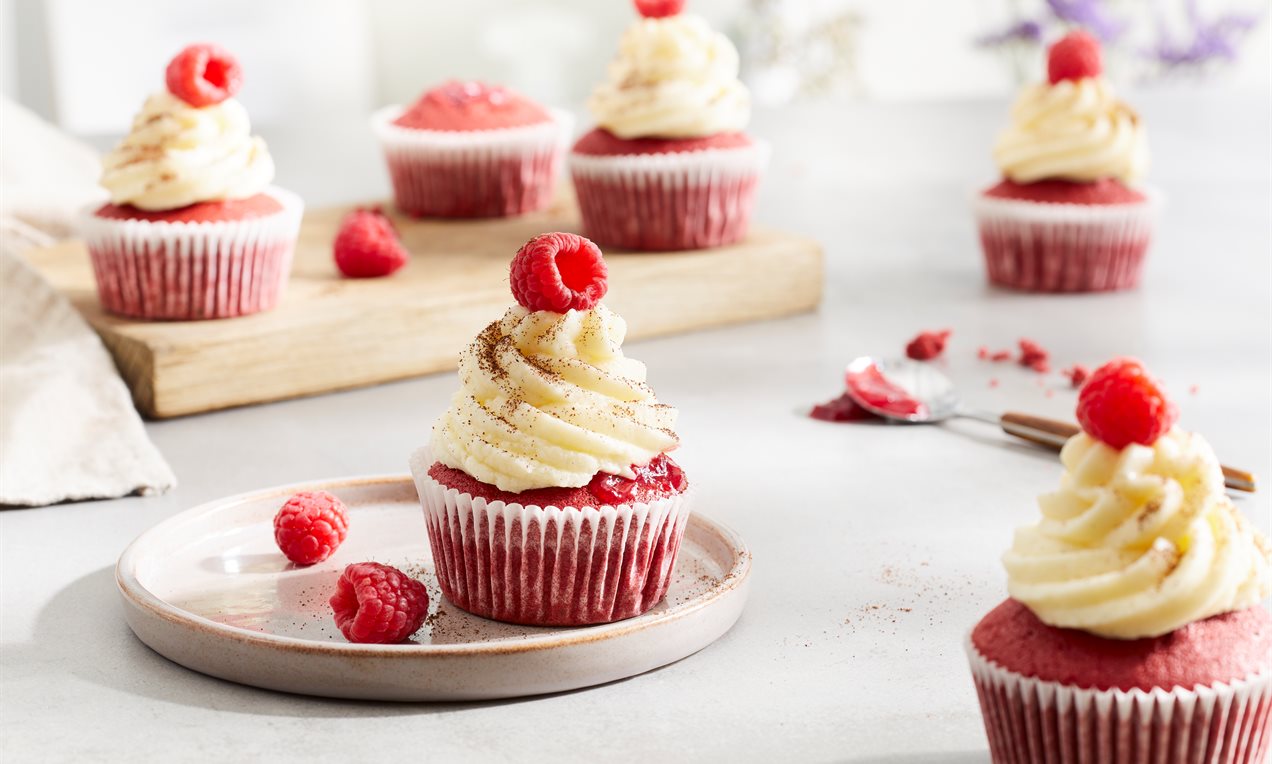 Red Velvet Cupcakes Recipe | Dr. Oetker